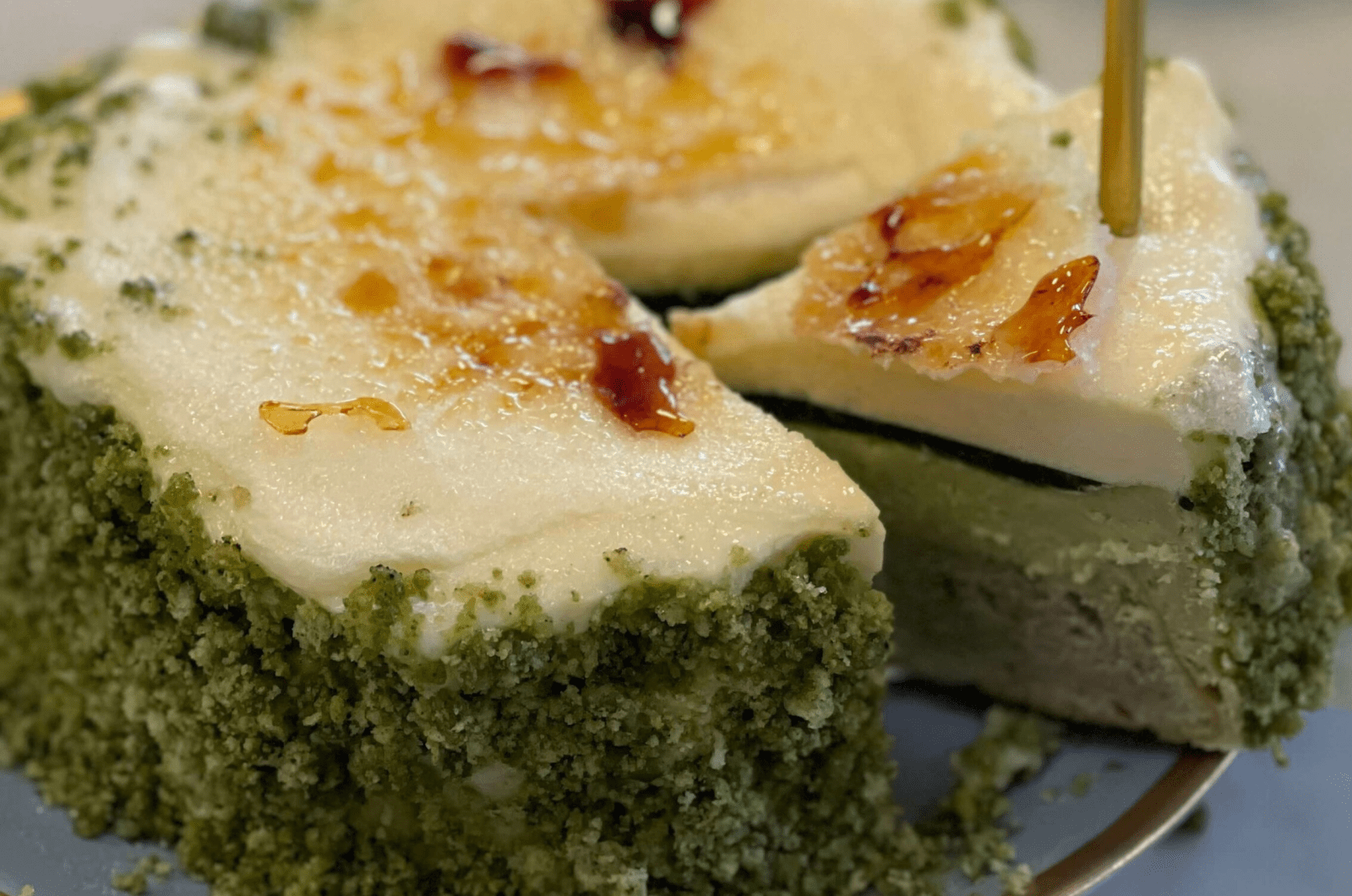 Matcha Crème Brûlée Double Fromage Cheesecake